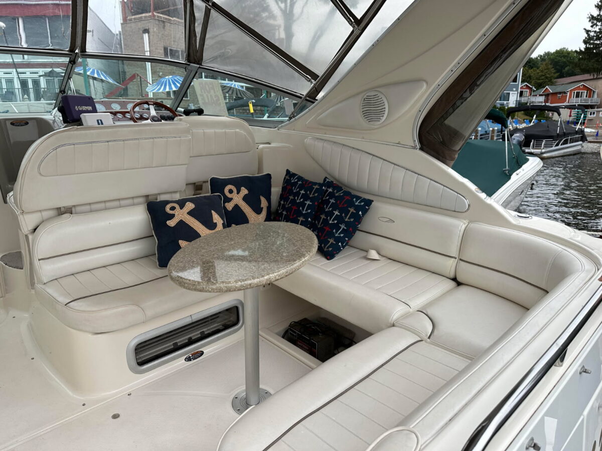 1998 Maxum 300 SCR – Harris Bay Yacht Club